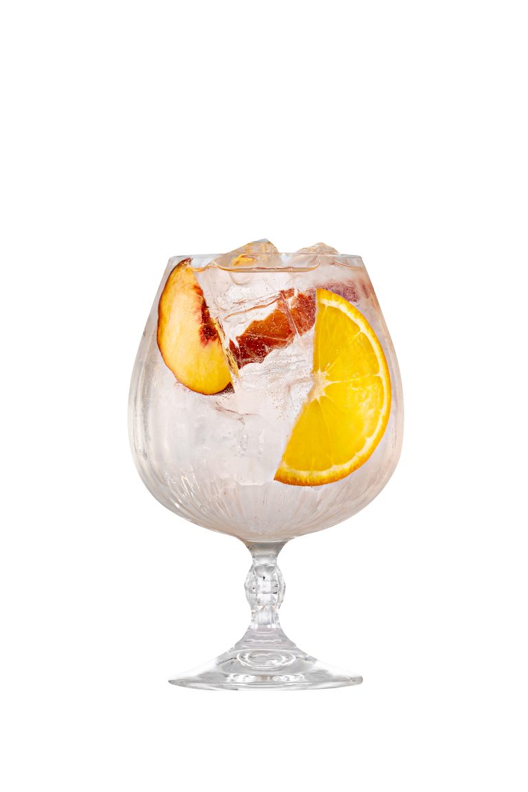 Peach & Tonic – Wembley London Dry Gin